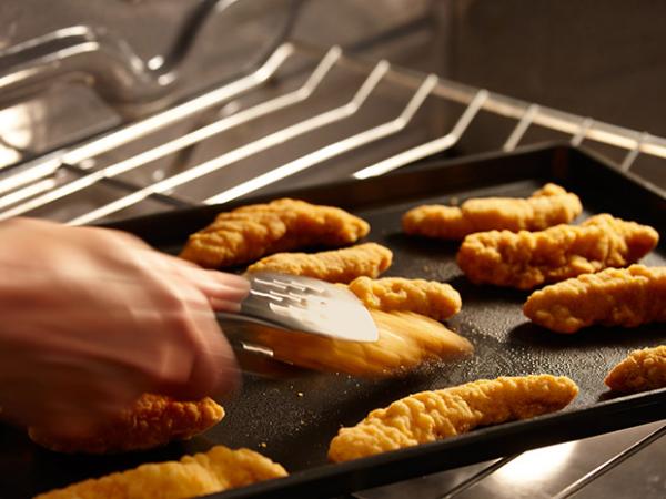 Air Fried Crispy Chicken Po'Boy with Spicy Remoulade Slaw | PERDUE®